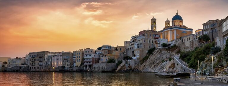 The Role of Historical Sites in Greece's Cultural Identity - ExploreHub
